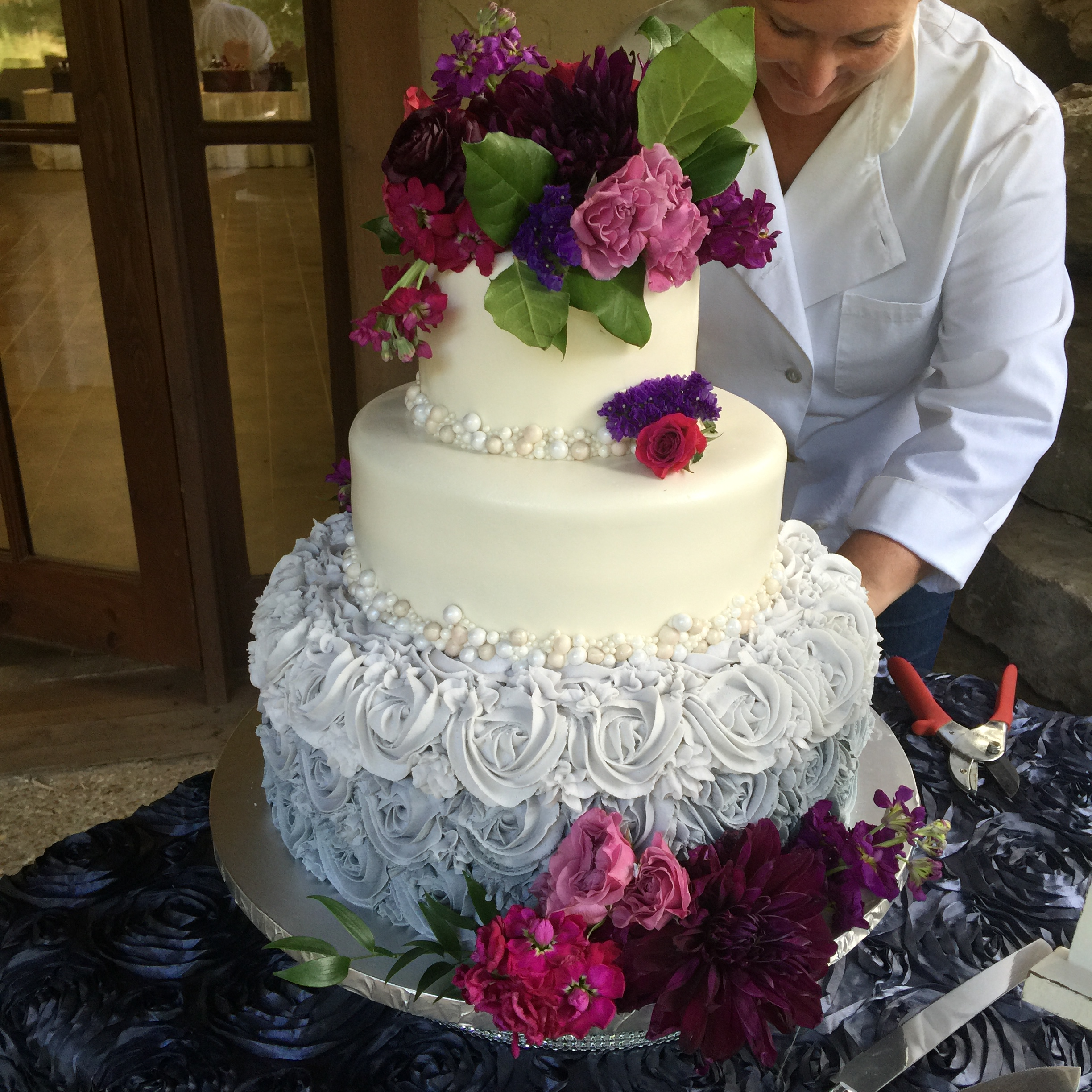 | Custom Cakes in Branson Missouri